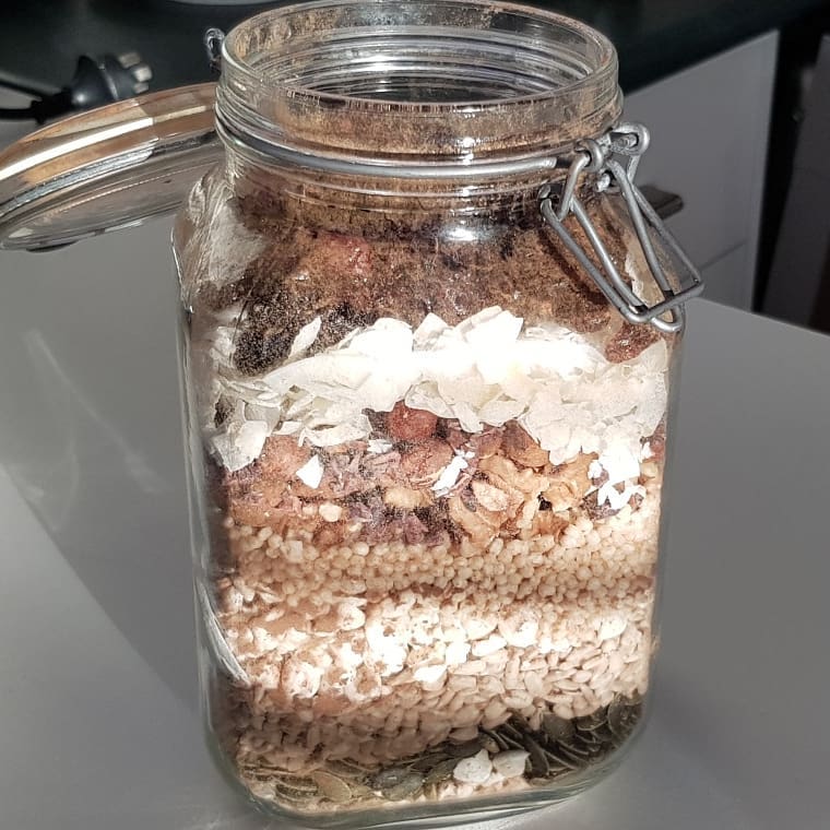 Gluten free paleo muesli recipe – Olivo Health and Nutrition